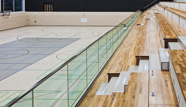 Ganzglasgeländer Balardo Komplettfamilie – BADER Glastechnologie